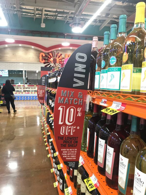 13 Exceptional Retail Signage Ideas to bring your company's signs to ...